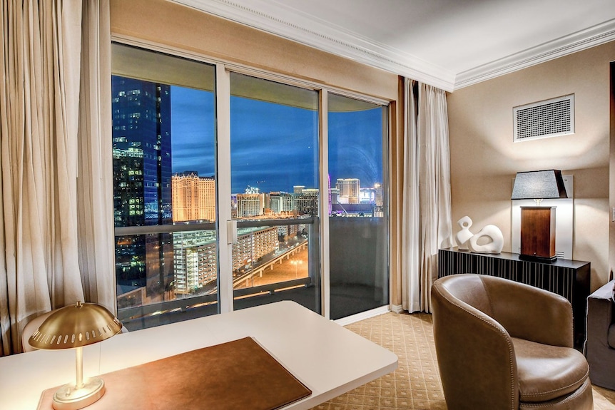 Mgm Signature Luxury Jr Suite With Balcony Strip And Sphere Views - Las Vegas, NV