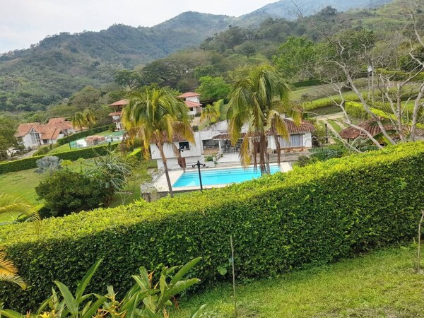 Discover The Colonial Jewel In Villeta-cundinamarc - Villeta