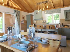 Casa (Three bedroom Vila with pool) | Sala de jantar