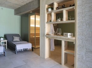 Casa (Three bedroom Vila with pool)