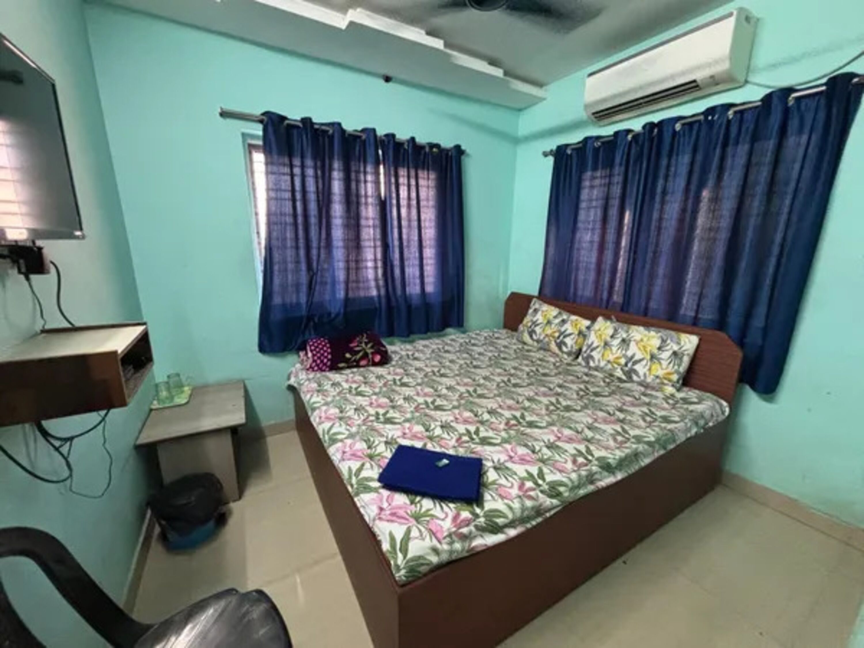 Lençóis de algodão egípcio, roupa de alta qualidade, cofre no quarto 