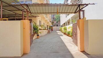 Entrada do alojamento