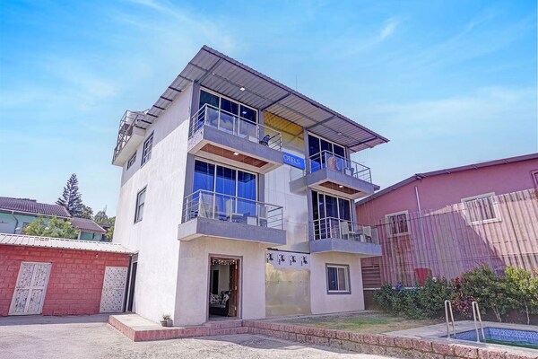 Fabhotel Aayras Heritage Resort - Mahabaleshwar