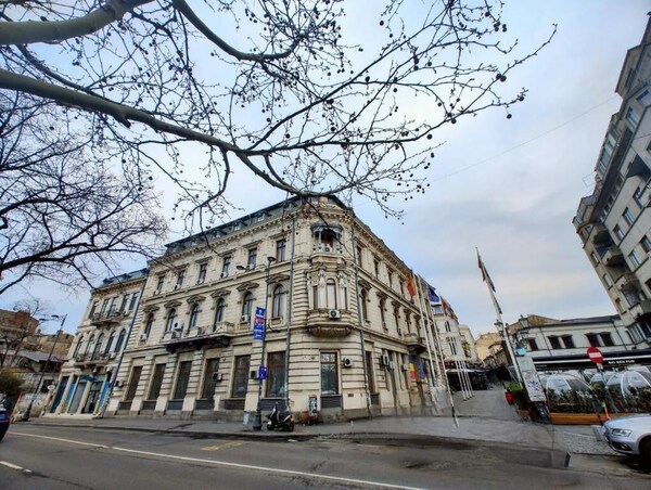 Antique Hostel - Bucharest