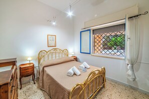 Vila standard, vários quartos, 2 banheiros (Villino Salentum Pool&Greenery) | 2 quartos, Wi-Fi de cortesia, roupa de cama