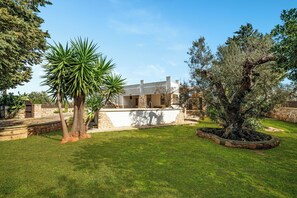Vila standard, vários quartos, 2 banheiros (Villino Salentum Pool&Greenery) | Fachada