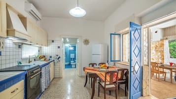 Vila standard, 2 quartos, 2 banheiros (Villino Salentum Pool&Greenery) | Cozinha privada