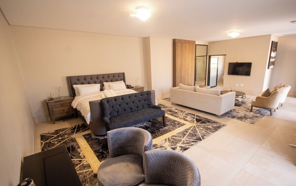 Coconut Lodge - Midrand