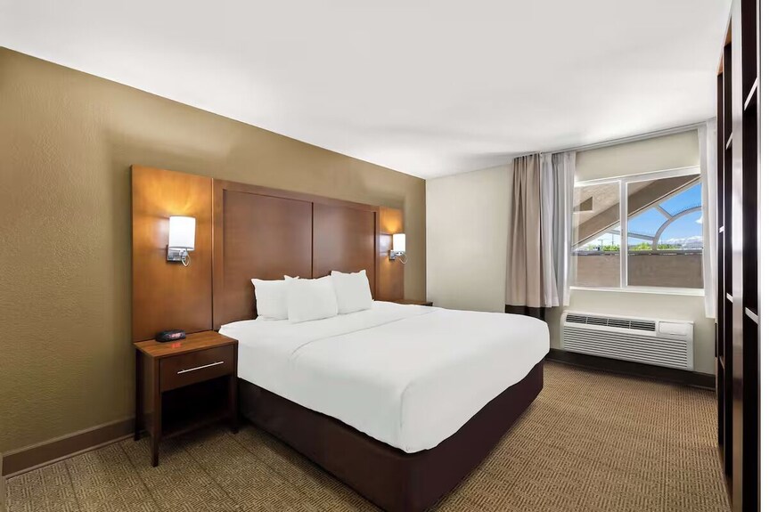 Antelope Island Launchpad | Wildlife Views & Whirlpool Warmth | Near Local Sites - Ogden, UT