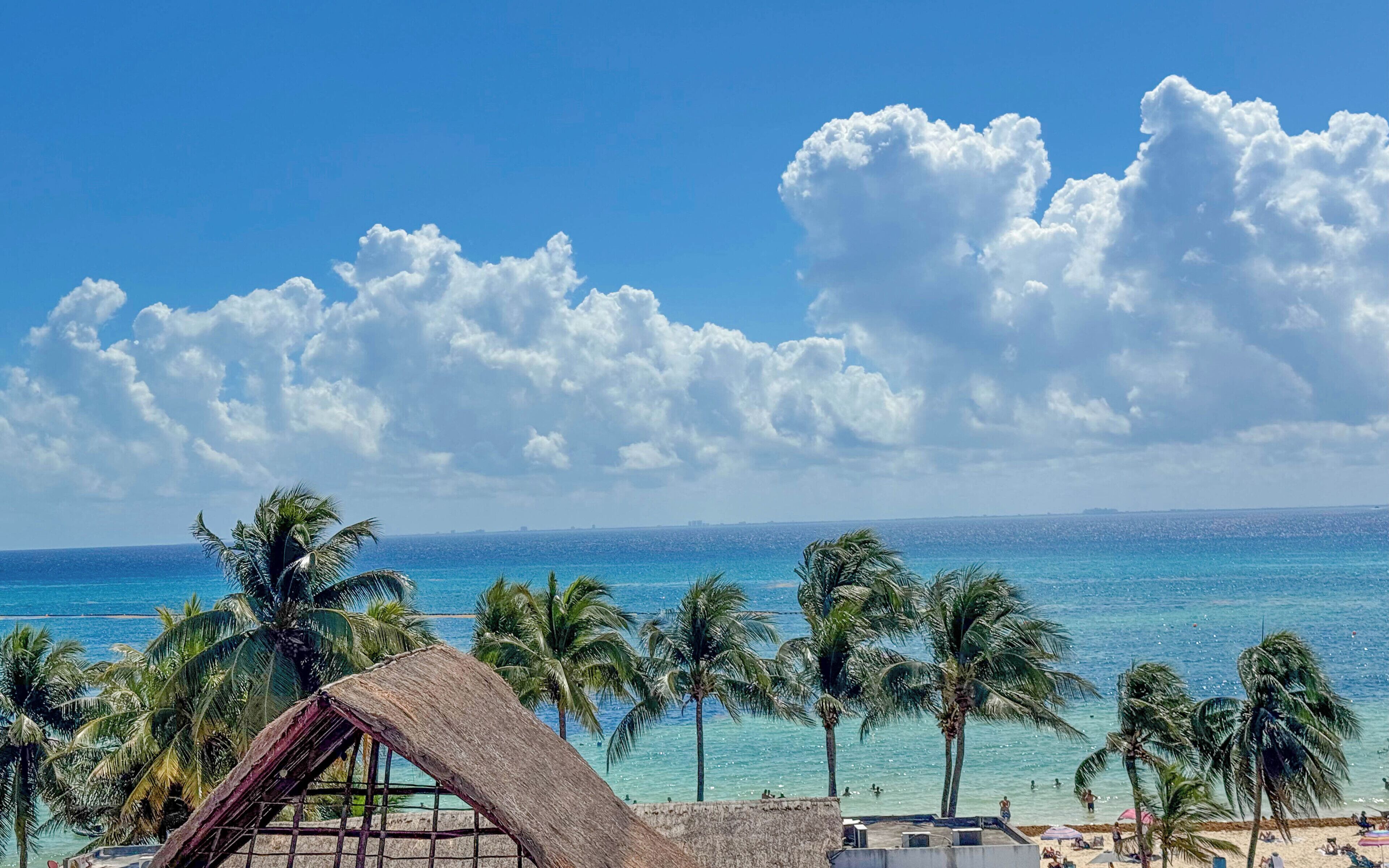Penthouse de Luxo, 2 quartos, cozinha, vista para a praia | Vista para a praia ou o mar