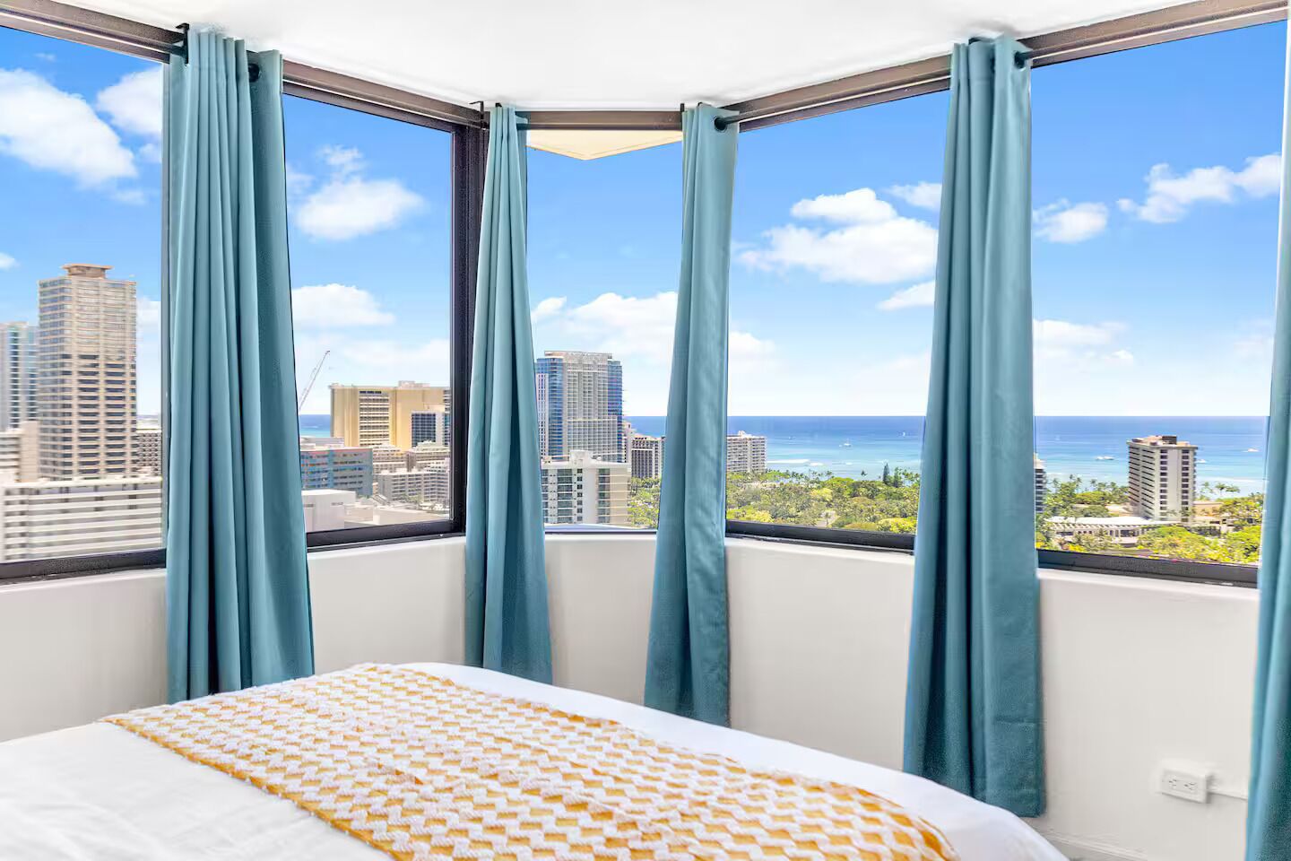 Ocean View Waikiki Hawaiian Monarch - Honolulu
