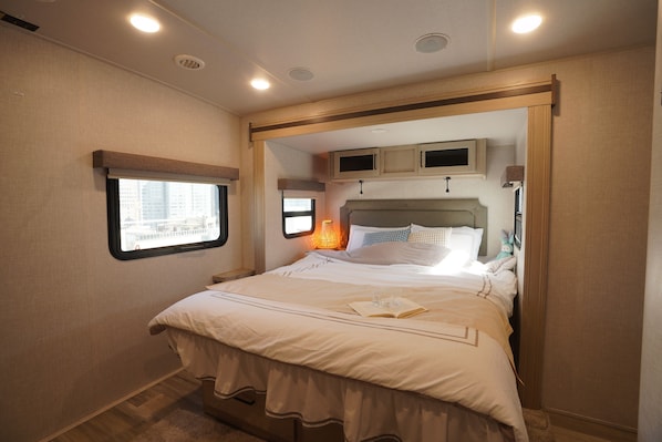 Casa Móvel, 1 cama queen-size, não fumadores, Vista para a cidade | Wi-fi grátis