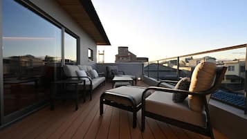 Quarto Quádruplo Premier, varanda (Sauna) | Vista do quarto