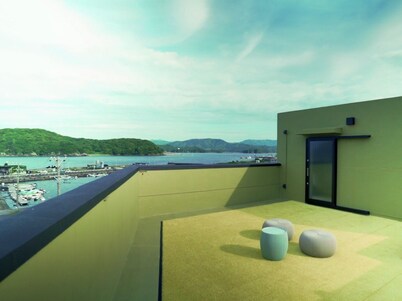 1 and Only Hotel Io