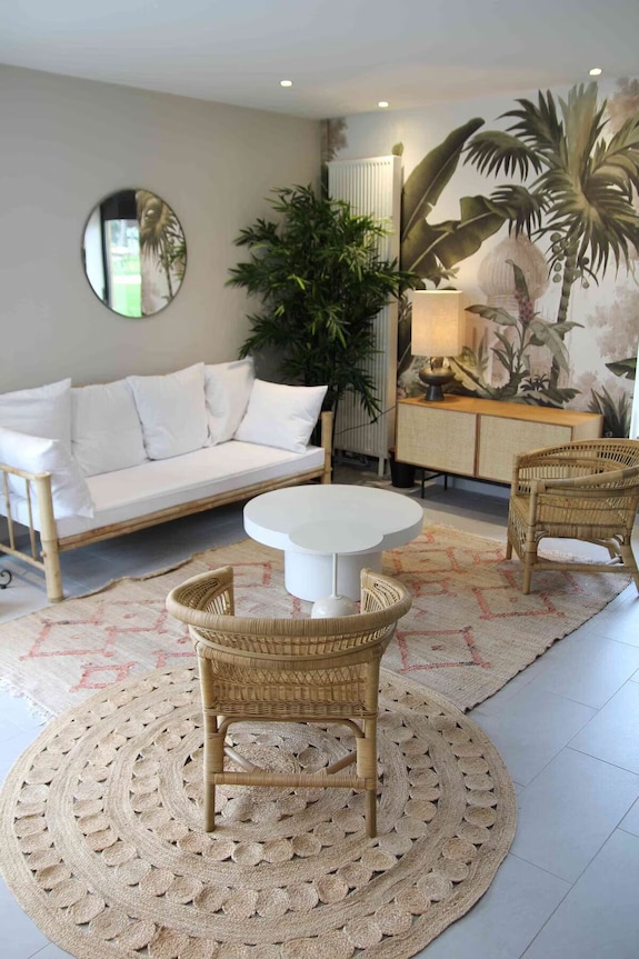 Outdoor Adventure Base In Normandy Manor Near Deauville Beaches & Golf Courses - Deauville