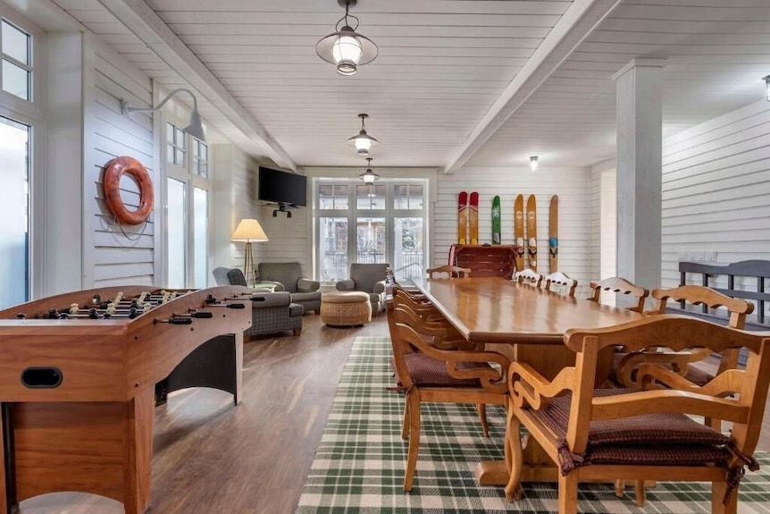 Stylish 1br Retreat With Private Balcony & Kitchenette For Relaxation - The Blue Mountains