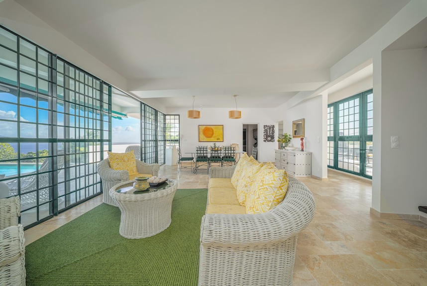 Villa Lala, A Chic Getaway With Pool And Sea View - Fort-de-France