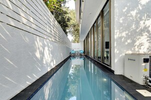 Vila, para não fumantes, piscina particular | Piscina | Piscina externa