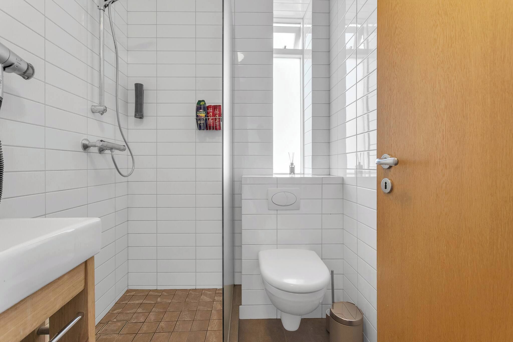 Apartamento, 2 quartos, sacada | Banheiro