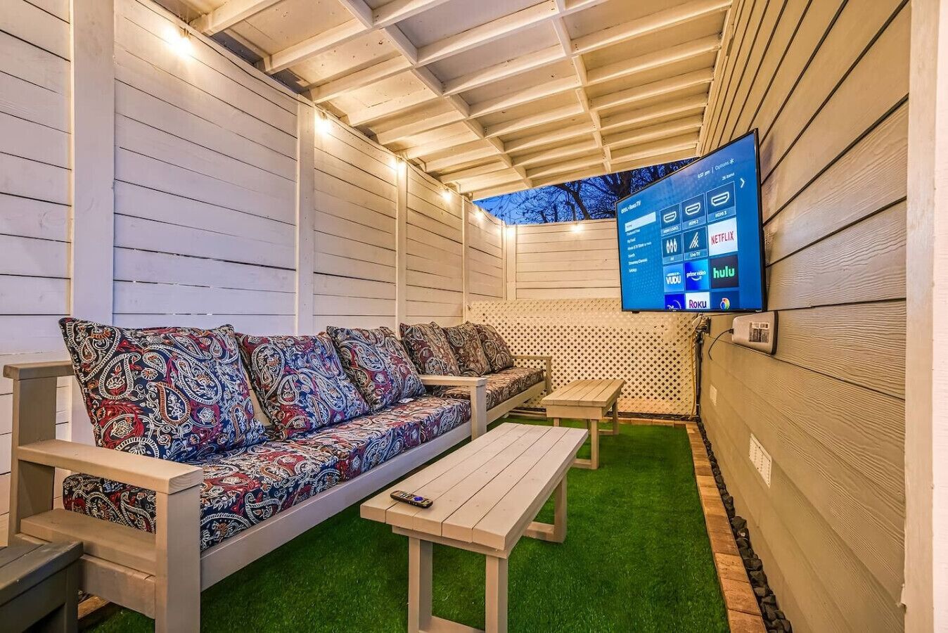 Stylish 6br/5ba, Dt, Hot Tub, Games, Sleeps 20+ - San Antonio