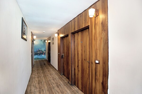 Hotel 3 Bros Near Airport Road Sector 70 Mohali Chandigarh - Mohali