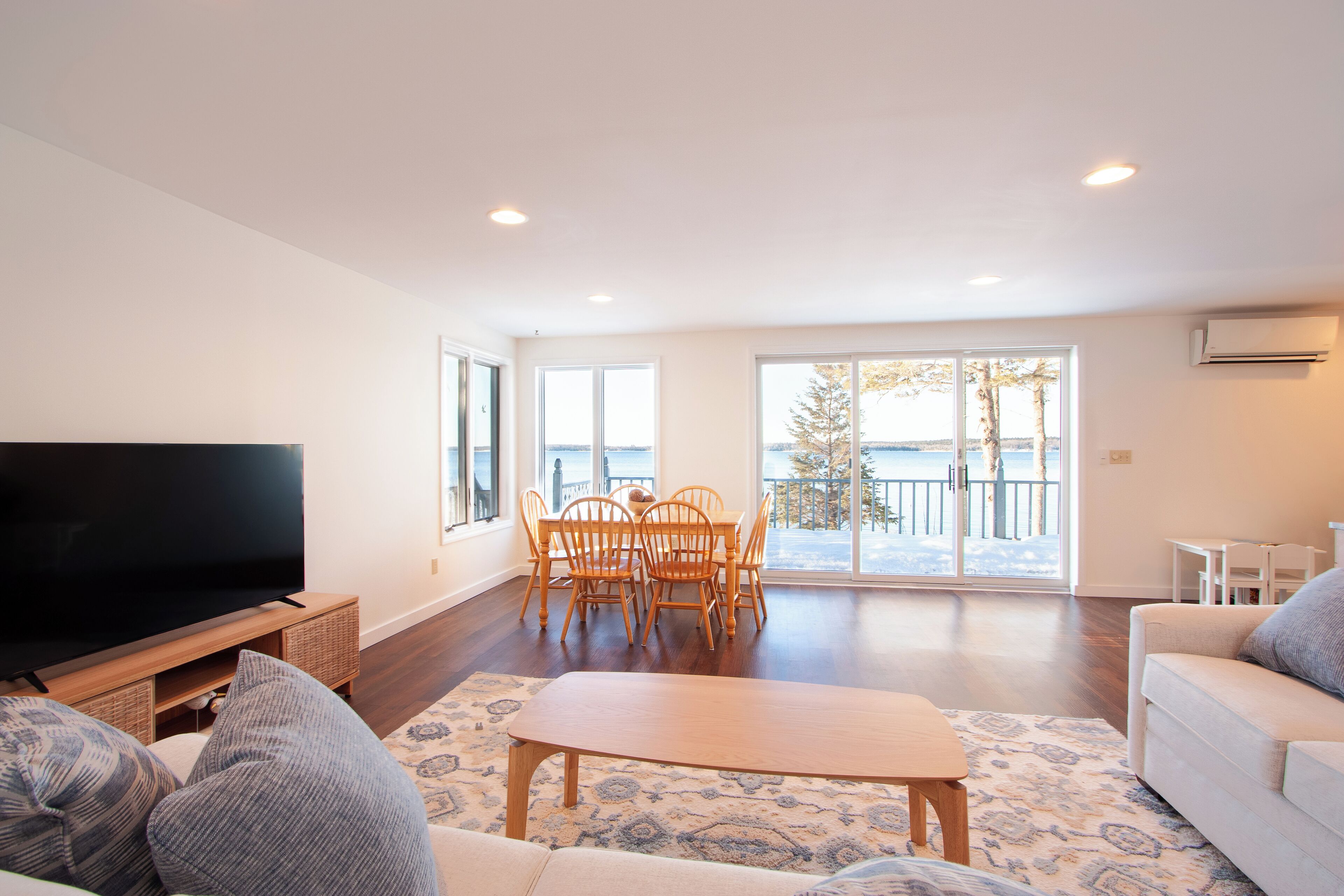 Private Oceanfront Oasis 4-bedroom House In Brooklin Perfect For Your Getaway - Stonington, ME