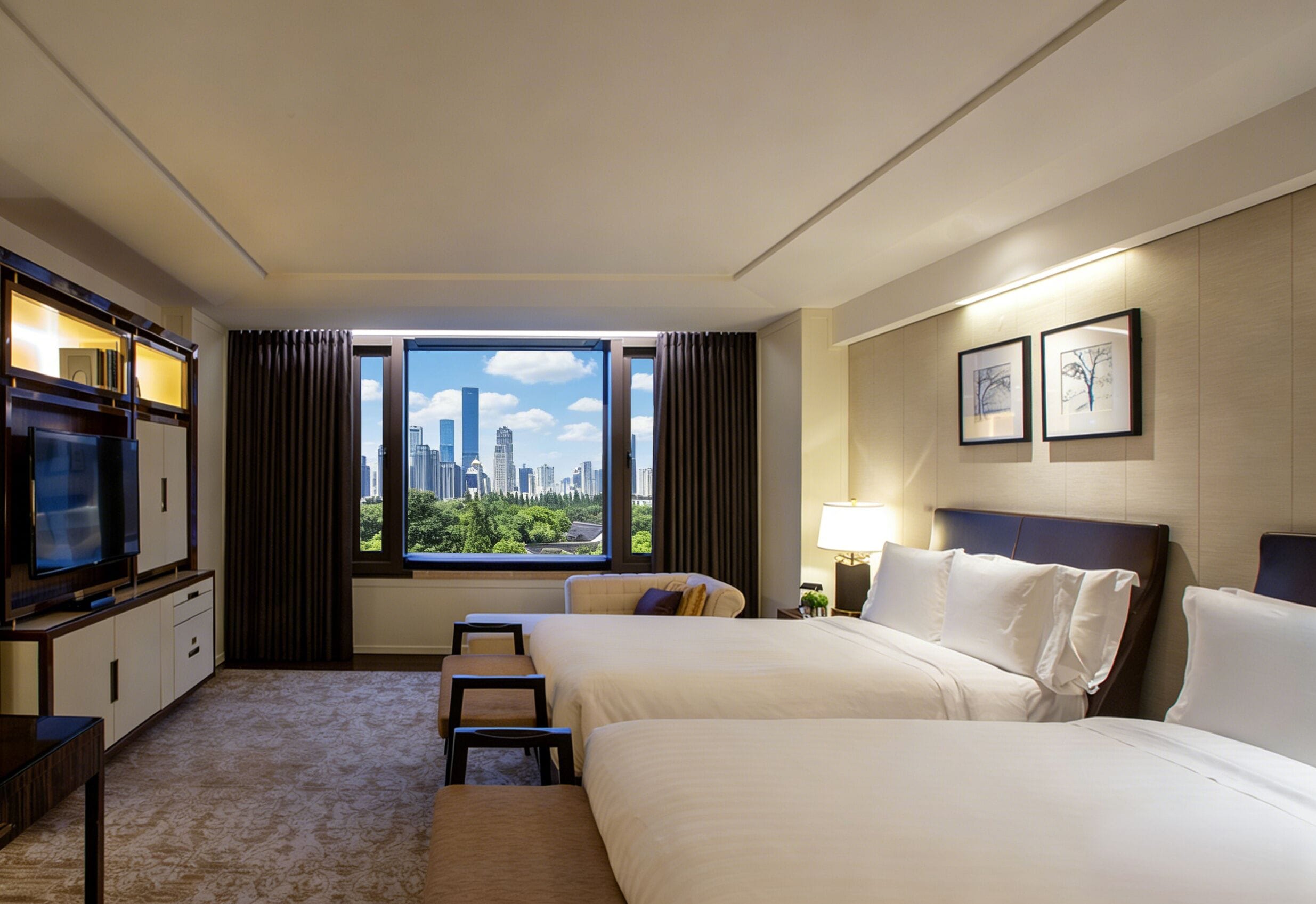 Quarto Cidade | Cofre no quarto, secretária 