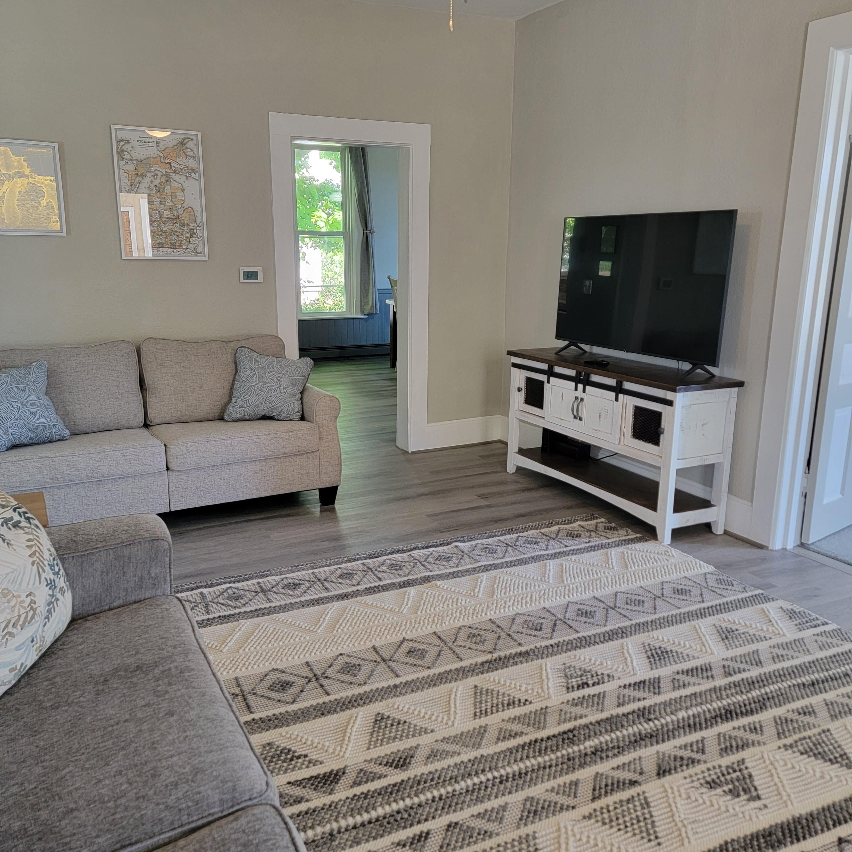 Experience Charm At The Historic Emily Filer Home In Ludington - Ludington, MI