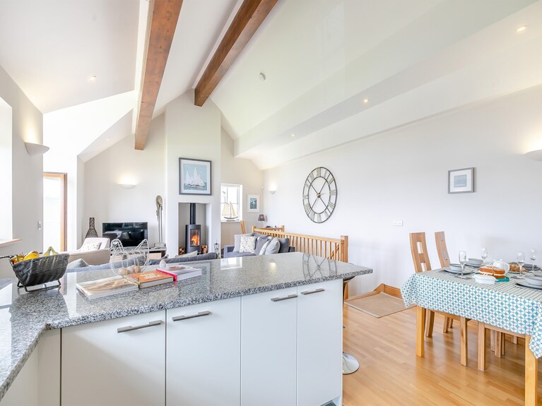 2 Bedroom Accommodation In St Just In Roseland, Near Truro - St Mawes
