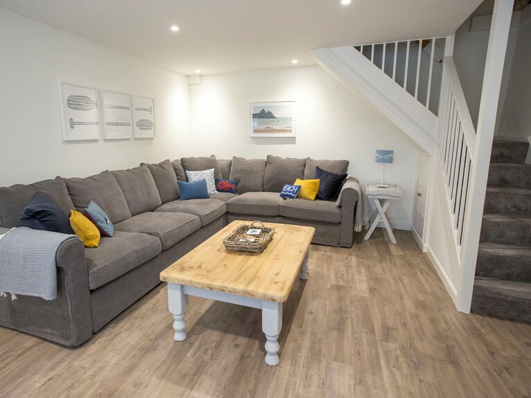 3 Bedroom Accommodation In Cardigan - Saint Dogmaels