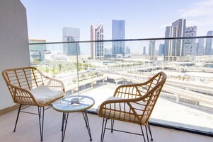 Apartamento, varanda, Vista para a cidade | Terrenos do alojamento