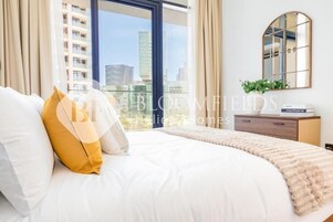 Apartamento, varanda, Vista para a cidade | Ferro/tábua de engomar, Wi-fi grátis 