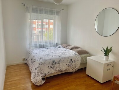 Room-central in Luleå Close to Train a