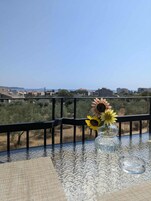 Apartamento Familiar, varanda, vista para o mar | Vista do alojamento