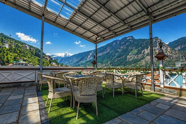 Flamingo Resort - Manali