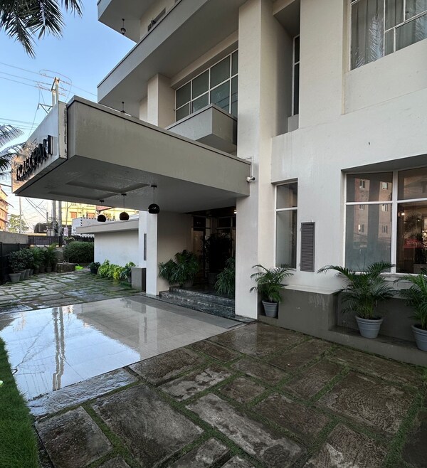 Hotel Tragopan - Dimapur