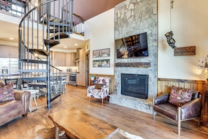 Casa (2 Bedrooms) | Interior