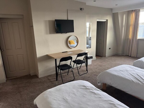 Izzy Hotel Ltd - Northumberland