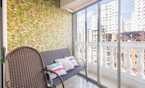 Apartamento Básico | Terrenos do alojamento