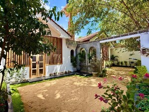 Villa Familiar, 2 quartos, vista para o jardim | Terrenos do alojamento