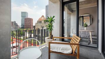 Apartamento de Luxo | Varanda