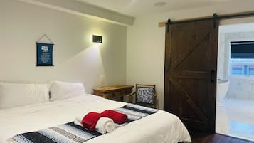 Suíte superior, 1 cama King, banheiro privativo