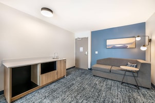Suite, 1 cama king-size e sofá-cama, acessível, não fumadores (Efficiency)