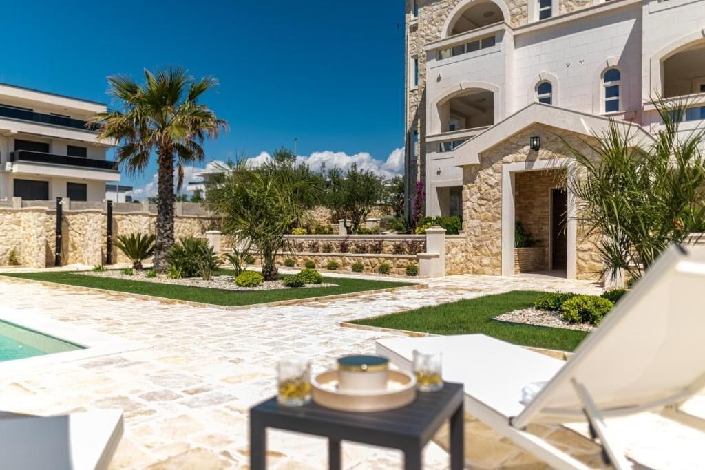 Apartamento luxo, sacada | Terraço/pátio
