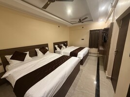 Quarto casal luxo | Wi-Fi de cortesia