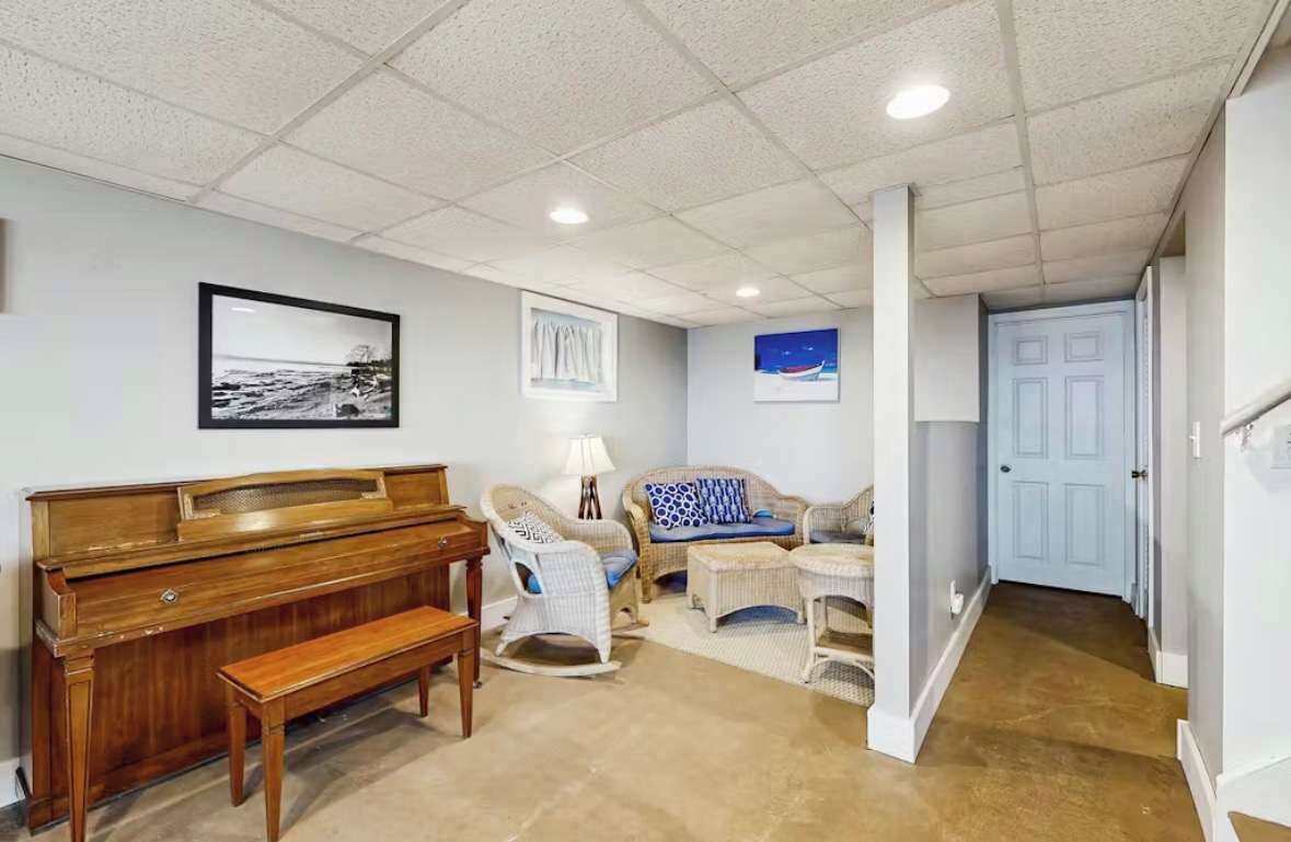 The Lake House  Lake Champlain Waterfront Retreat - Colchester, VT