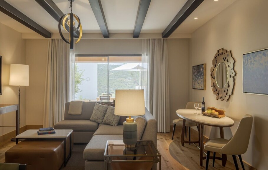 Authentic Portuguese Escape At Viceroy Ombria Algarve | Stunning Views - Loulé
