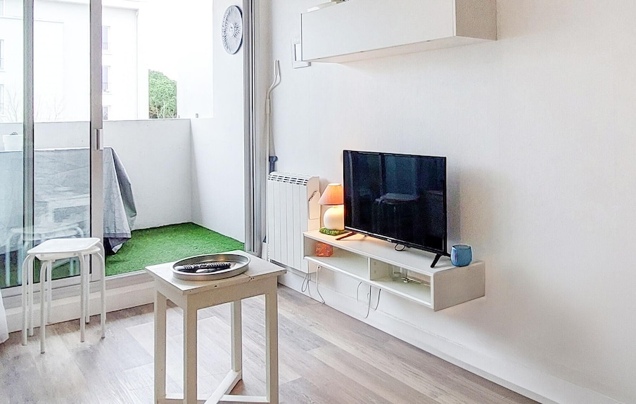 1 Bedroom Amazing Apartment In Royan - Royan