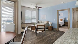 Apartamento (2 Bedrooms) | Sala de estar