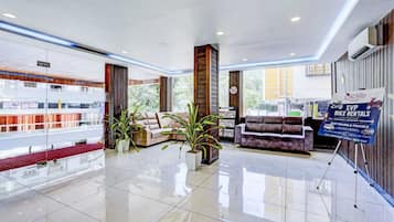 Suite Superior, vista para a colina | Lobby